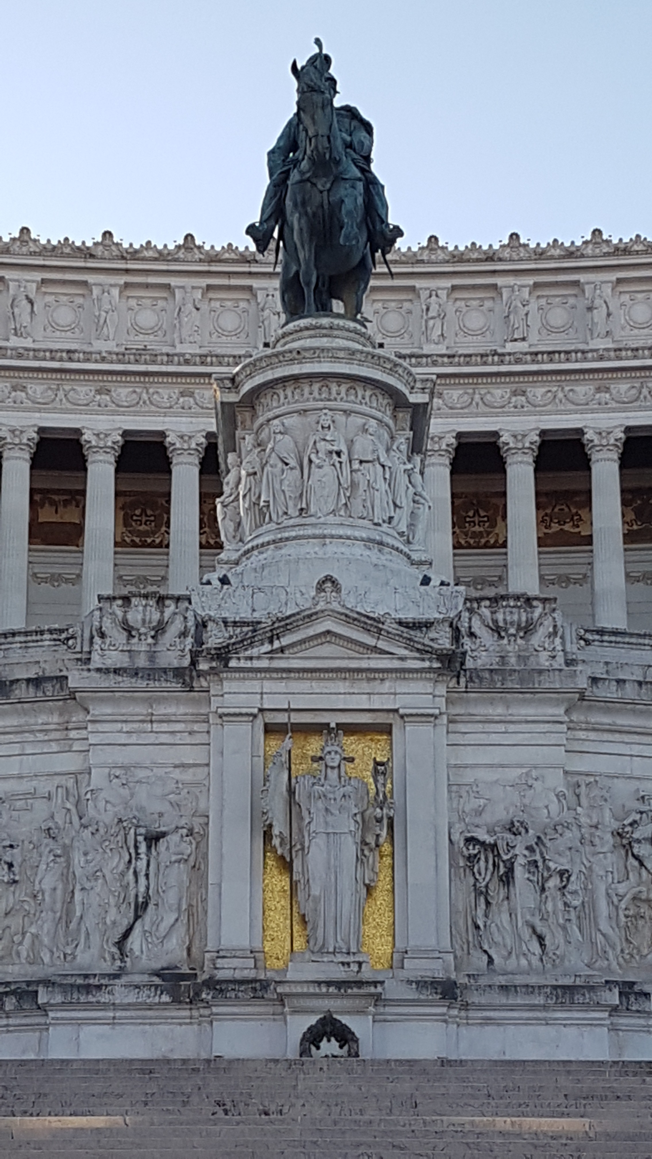 Rome – Centro Storico – walking around Campitelli part 1 – The Gannet